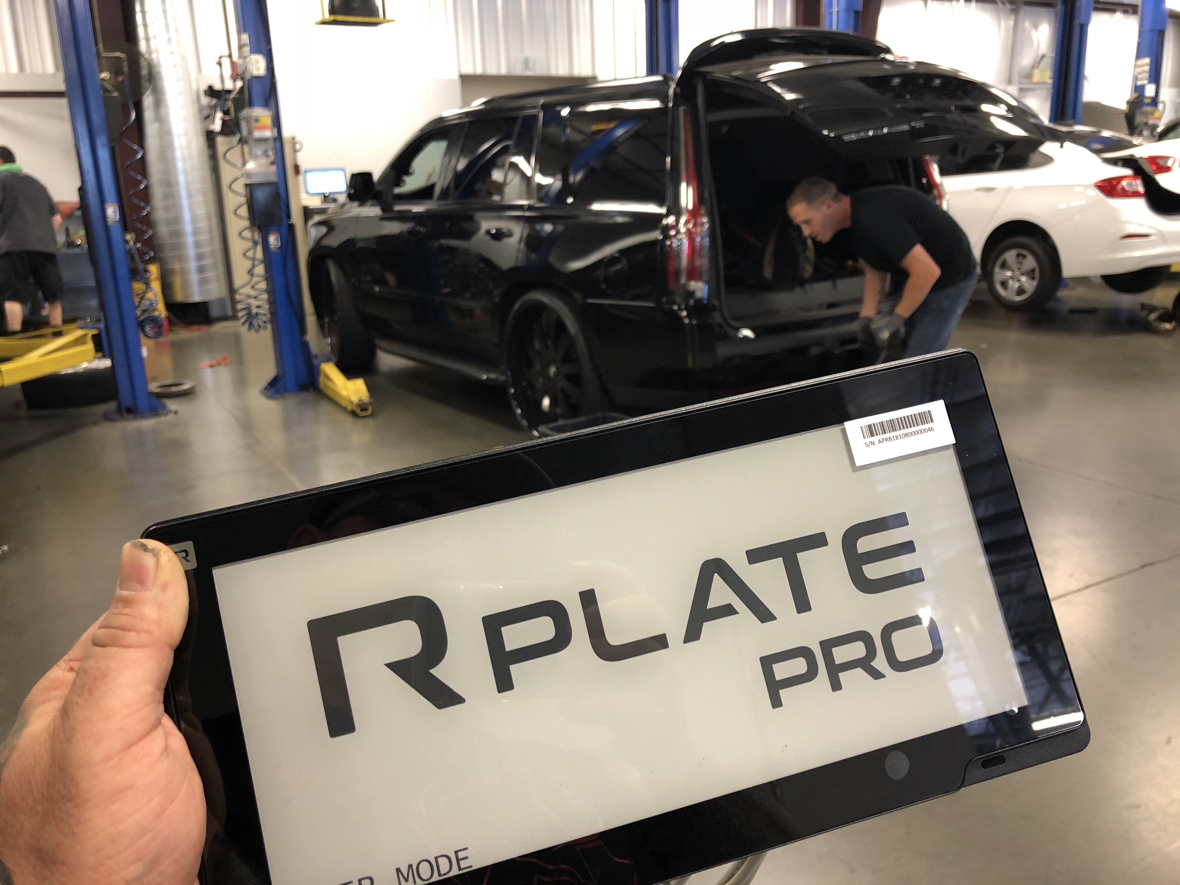 Caddy gets an R-Plate Pro. "Worlds first digital LCD license plate ...
