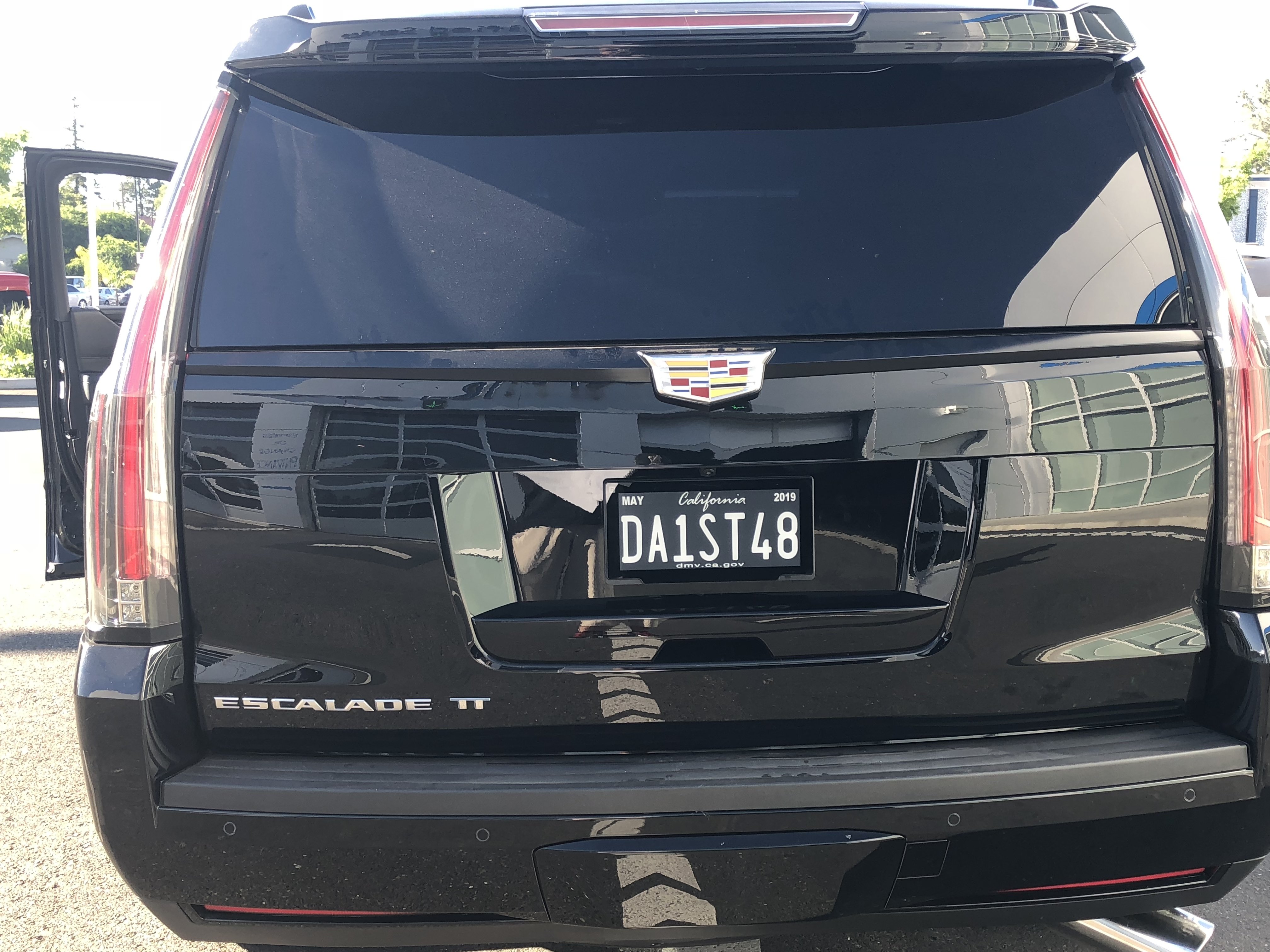 Caddy gets an R-Plate Pro. "Worlds first digital LCD license plate ...