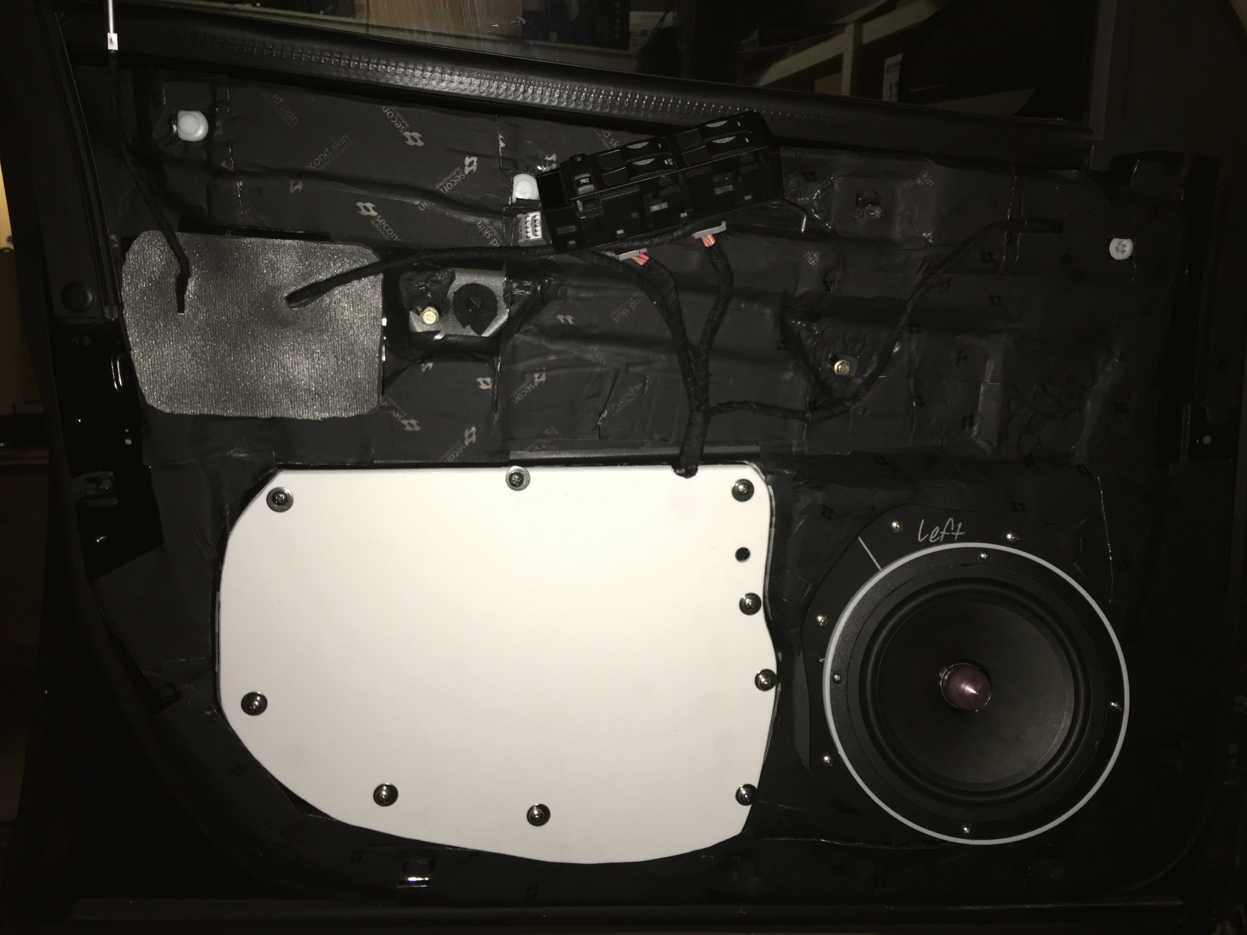 Show n Tell... Let's see some Front stage set ups! - Page 4 - Mid's and ...