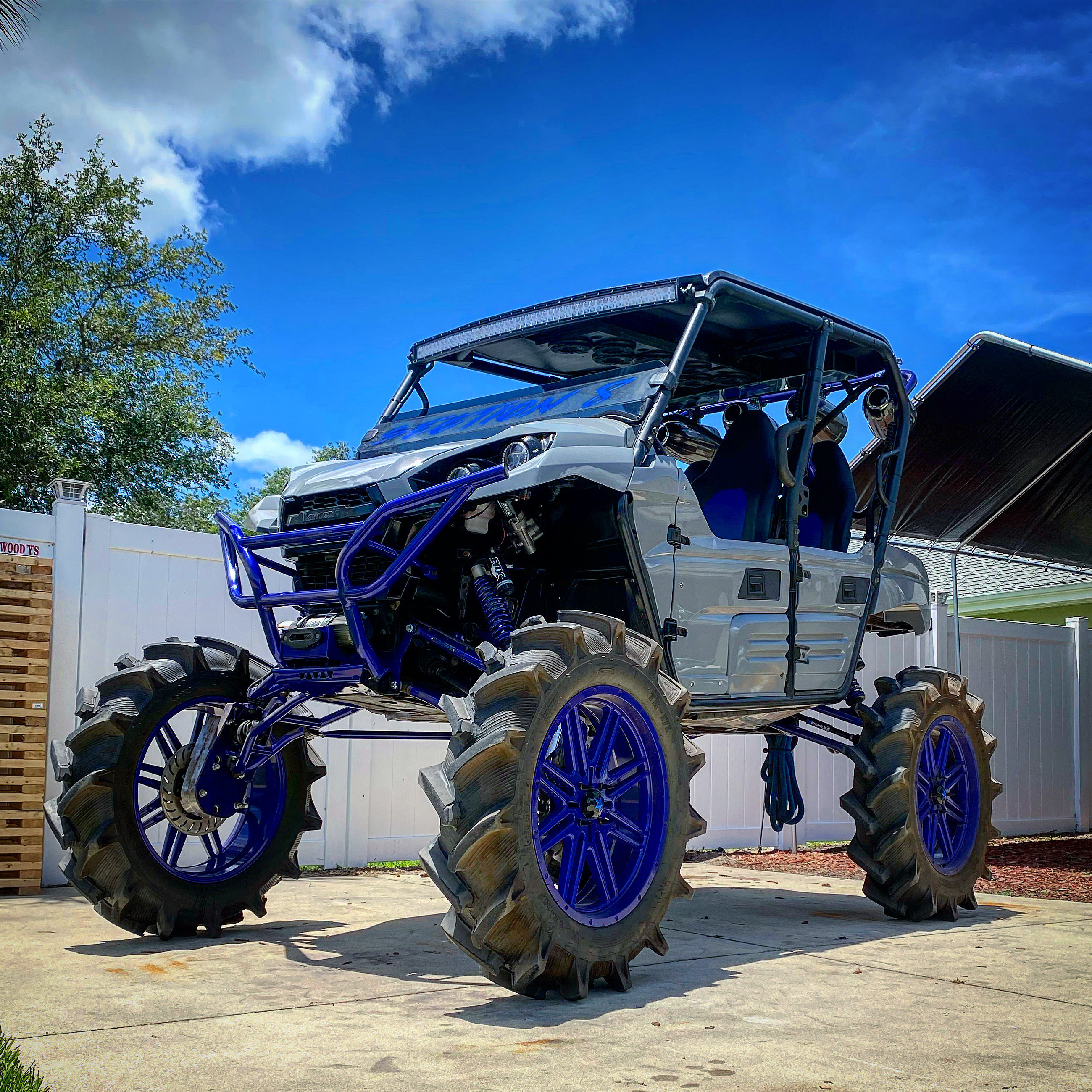 Shaun's Epic Audio Legion & Kawasaki Teryx Build by Rob's Customs in ...
